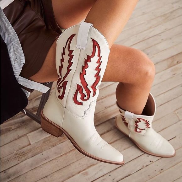 Mutma | Shoes | New Colorado Springs Boots In Ivory Size 37 | Poshmark